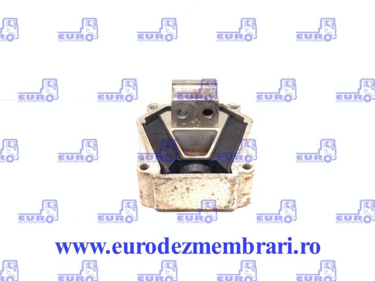 IVECO ENGINE BRACKET – Truck dismantling